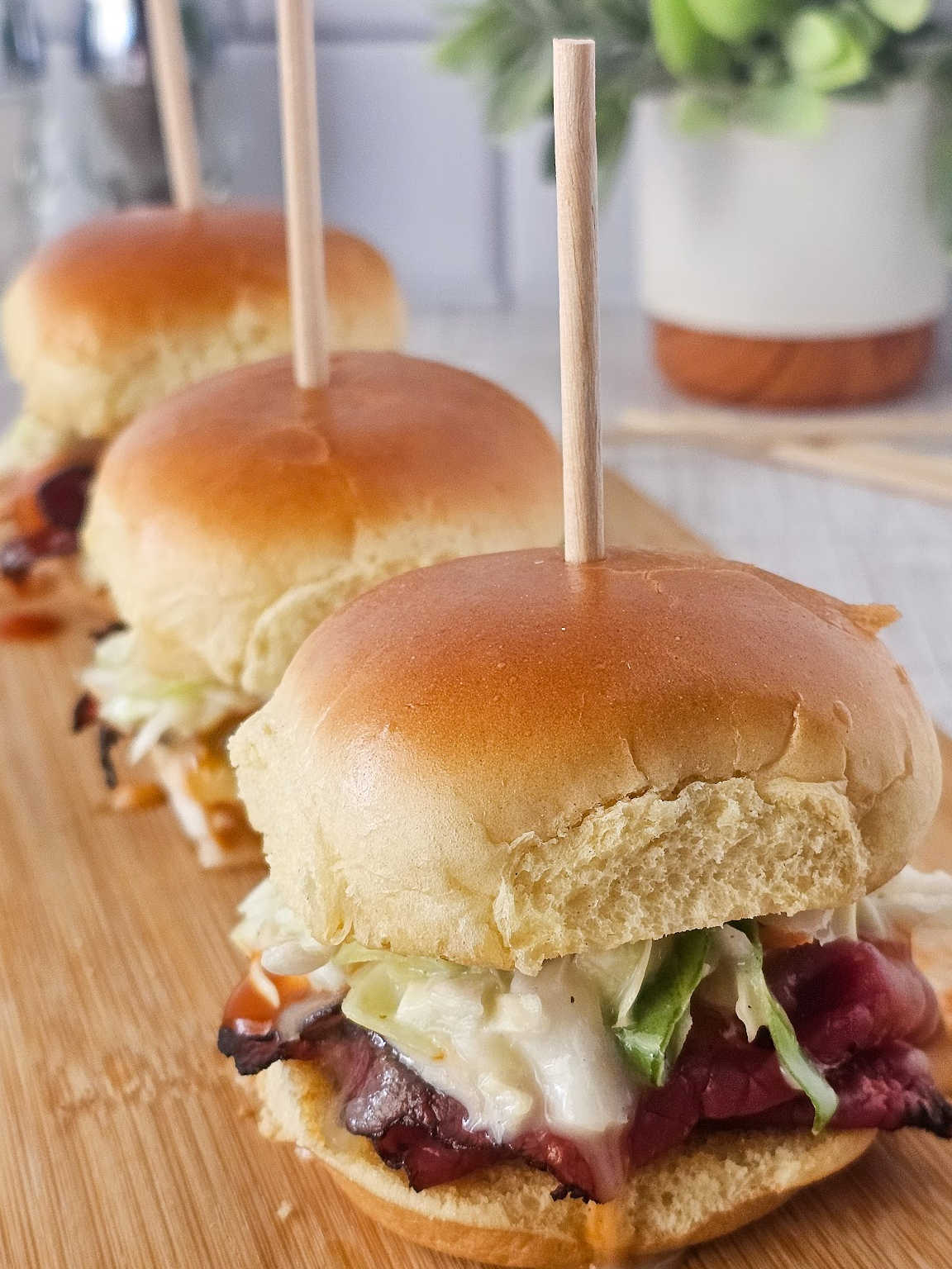 Pastrami Slaw Sliders - Easy & Flavor-Packed Party Sandwiches