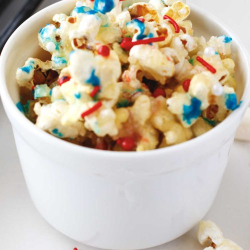 Red, White and Blue Popcorn – Easy 4th of July Patriotic Treat
