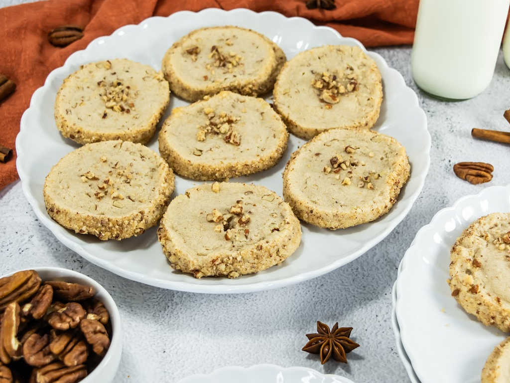 Pecan Shortbread Cookies - Easy Homemade Dessert Recipe