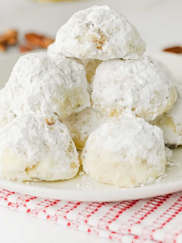 10+ Easy Christmas Treats for Gifts - Homemade Edible Gift Ideas